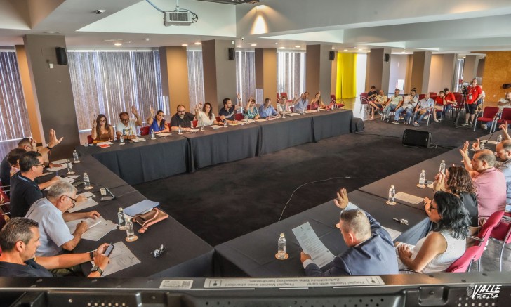 El pleno aprueba los presupuestos del año 2023 - Valle de Elda