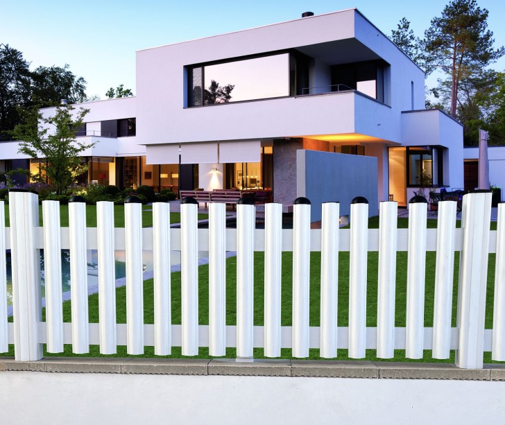 ACCESORIOS LACY SL ofrece vallados en PVC sin mantenimiento - Valle de Elda