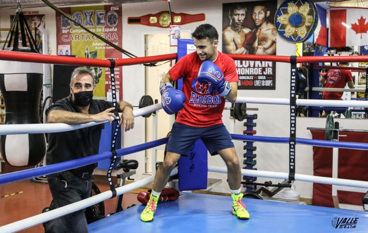 José Quiles debuta como boxeador profesional este viernes en Elda ...