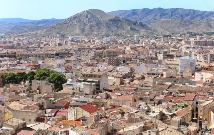 El paro desciende en Elda y Petrer - Valle de Elda
